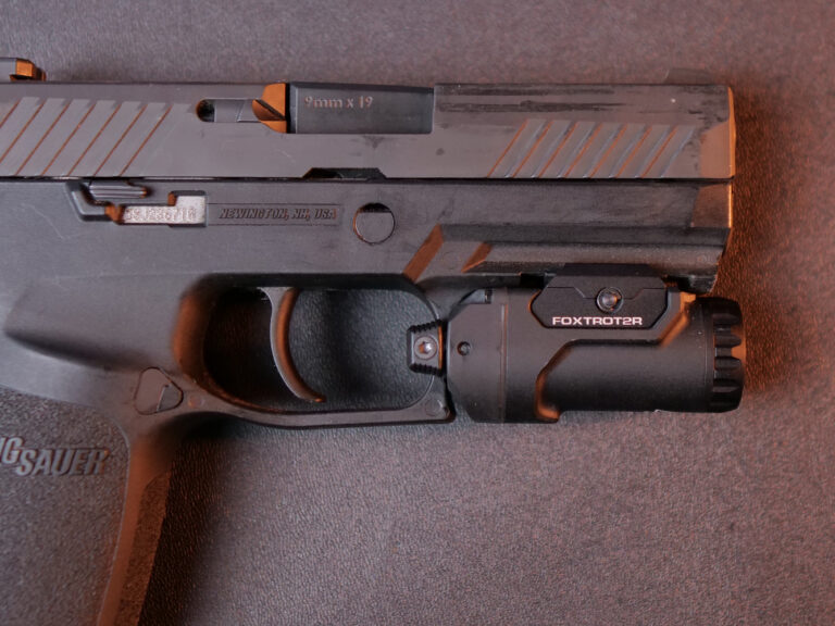Sig Sauer Takes on Streamlight: The FOXTROT2R